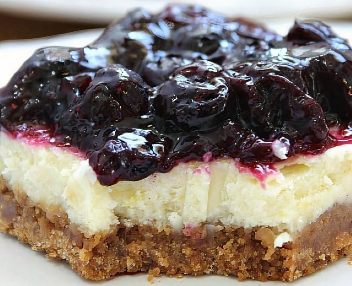 Blueberry Lemon-ey Squares – Blended Bites