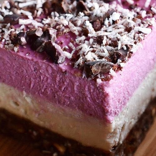 Triple Layer Cashew Berry Slice – Blended Bites