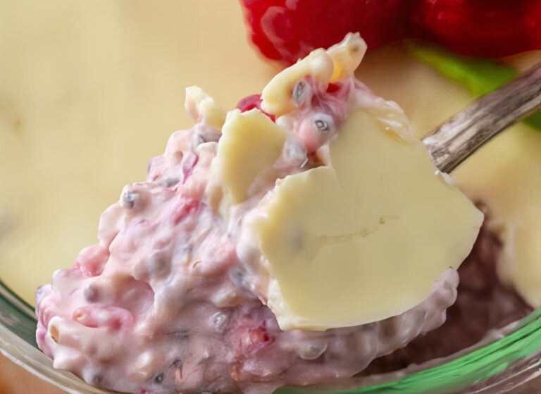 Raspberry Protein-Packed Overnight Oats – Blended Bites